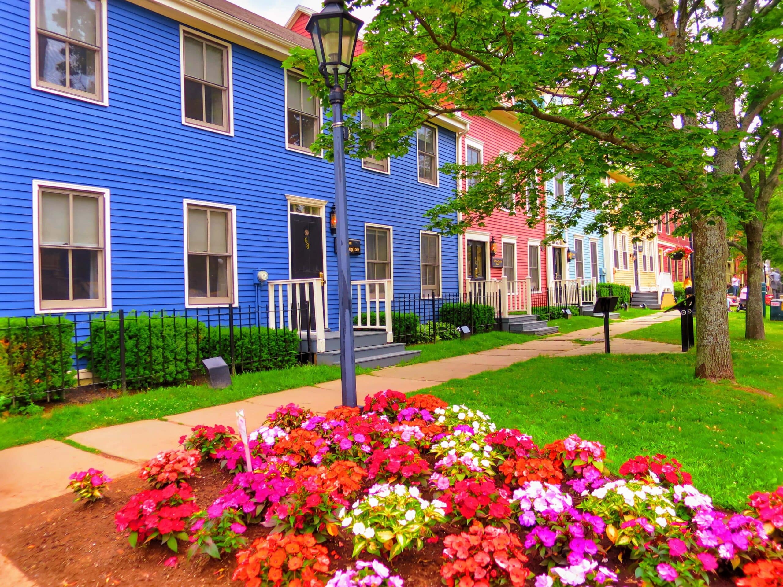 How To Find Student Accommodations In Canada Silvercloud Travels
